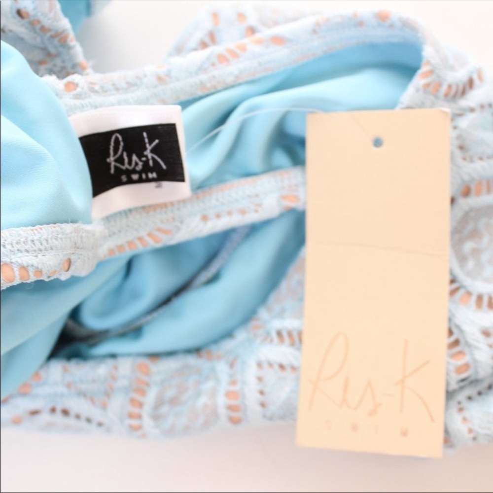 Risk Strapless Lace One Piece Swimsuit - Gem